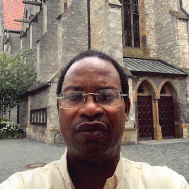 Pastor Roy übernimmt Urlaubsvertretung – Moin Kirche